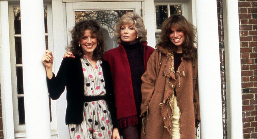 Carly Simon Loses Both Sisters to Cancer: Broadway Composer Lucy Simon ...
