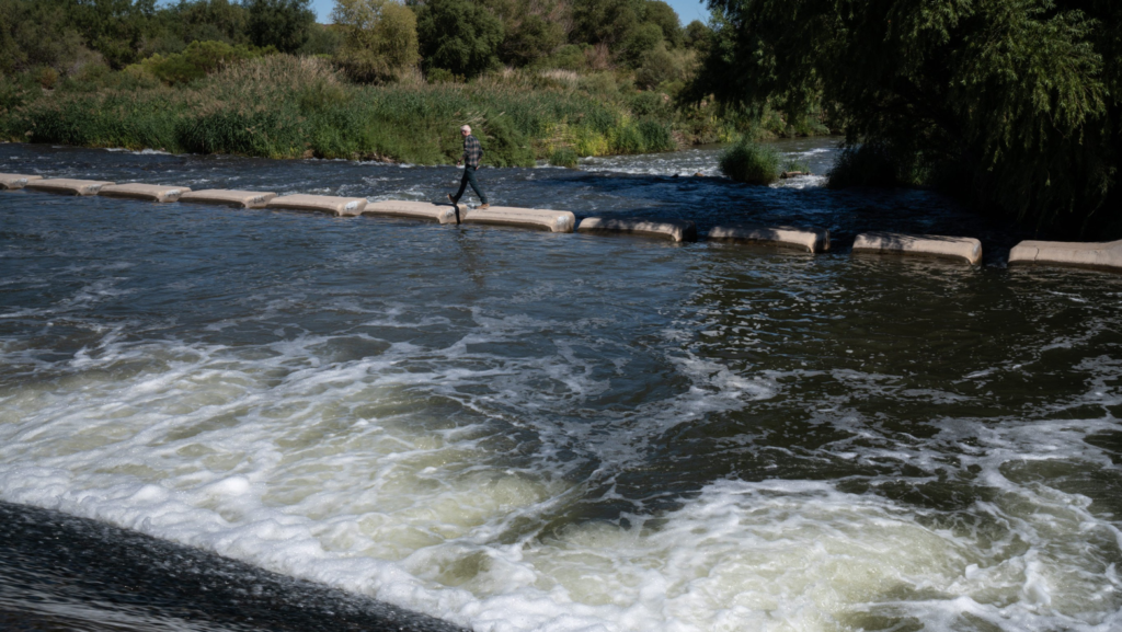 Looming Lake Mead disaster: How Colorado River cities are preparing for ...